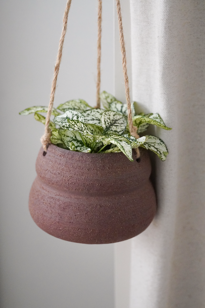 Cache-pot suspendu - Céramique artisanale